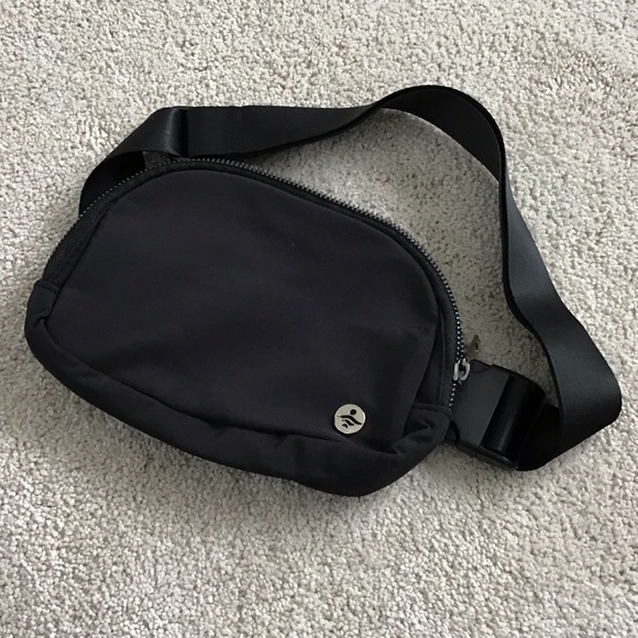 HALARA | Bags | Halara Black Travel Crossbody Bag | Poshmark